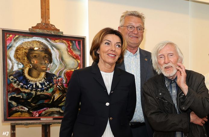 Lucas Meersman (85) toont werk met églomisé-techniek | Temse | hln.be