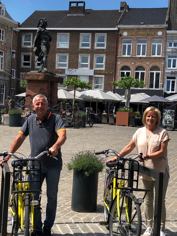 Tongeren plaatst fietsenstallingen op Grote Markt | Tongeren | hln.be