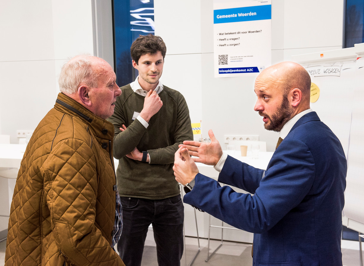 Beveiligers bij de deur, maar inloopavond over azc blijft rustig: ‘Ik ...