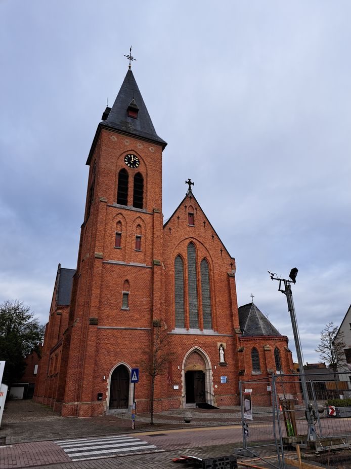 Kerk Belzele wordt in 2024 gedeeltelijk omgevormd tot ontmoetingsruimte ...