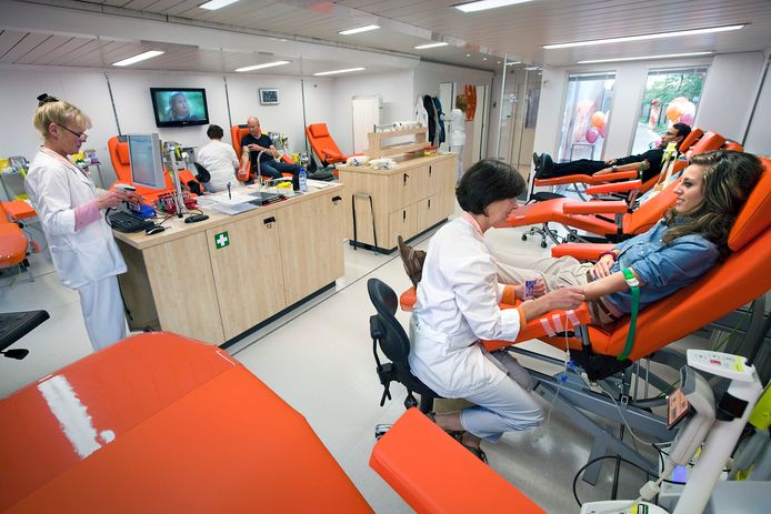 Sanquin stopt met mobiele bloedbank op vijf locaties in regio ...