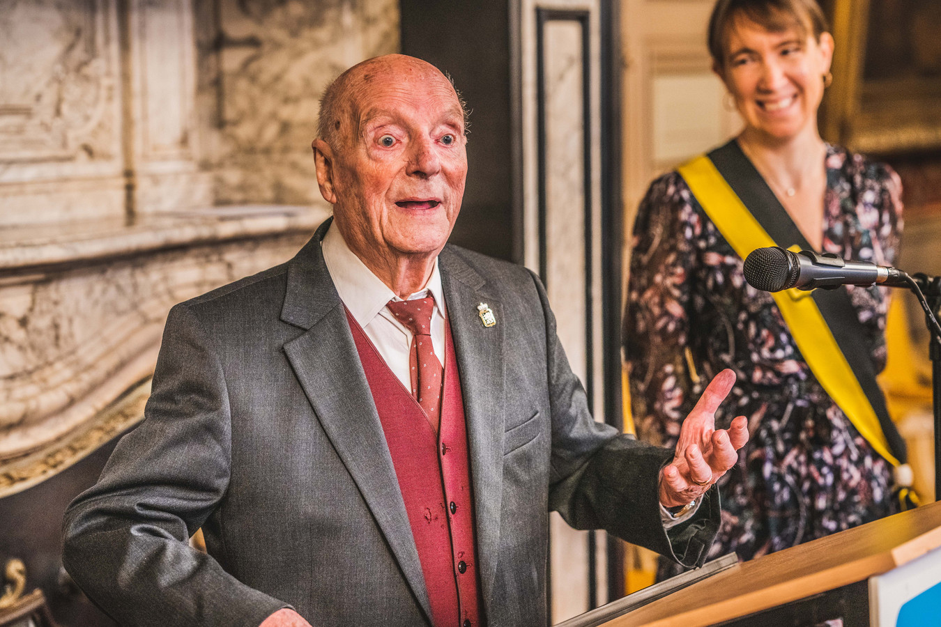 Fenomeen Roger Van Bockstaele is 100 en dus trekken de ...