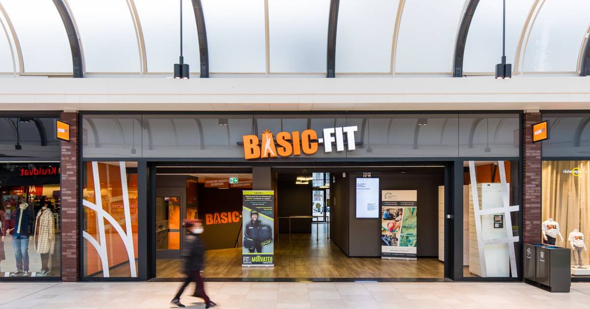 Basic Fit opent nieuwe sportschool in winkelcentrum Sterrenburg ...