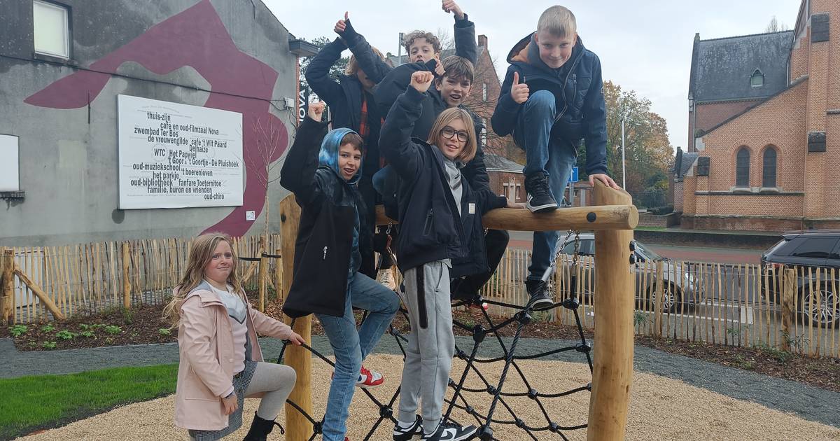 Nieuwe ontmoetingsplaats aan basisschool ‘t Goor geopend: “Zal ook ...