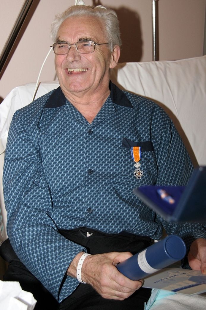 Lintje voor carnavalsicoon Kees den Exter | Oosterhout | bndestem.nl