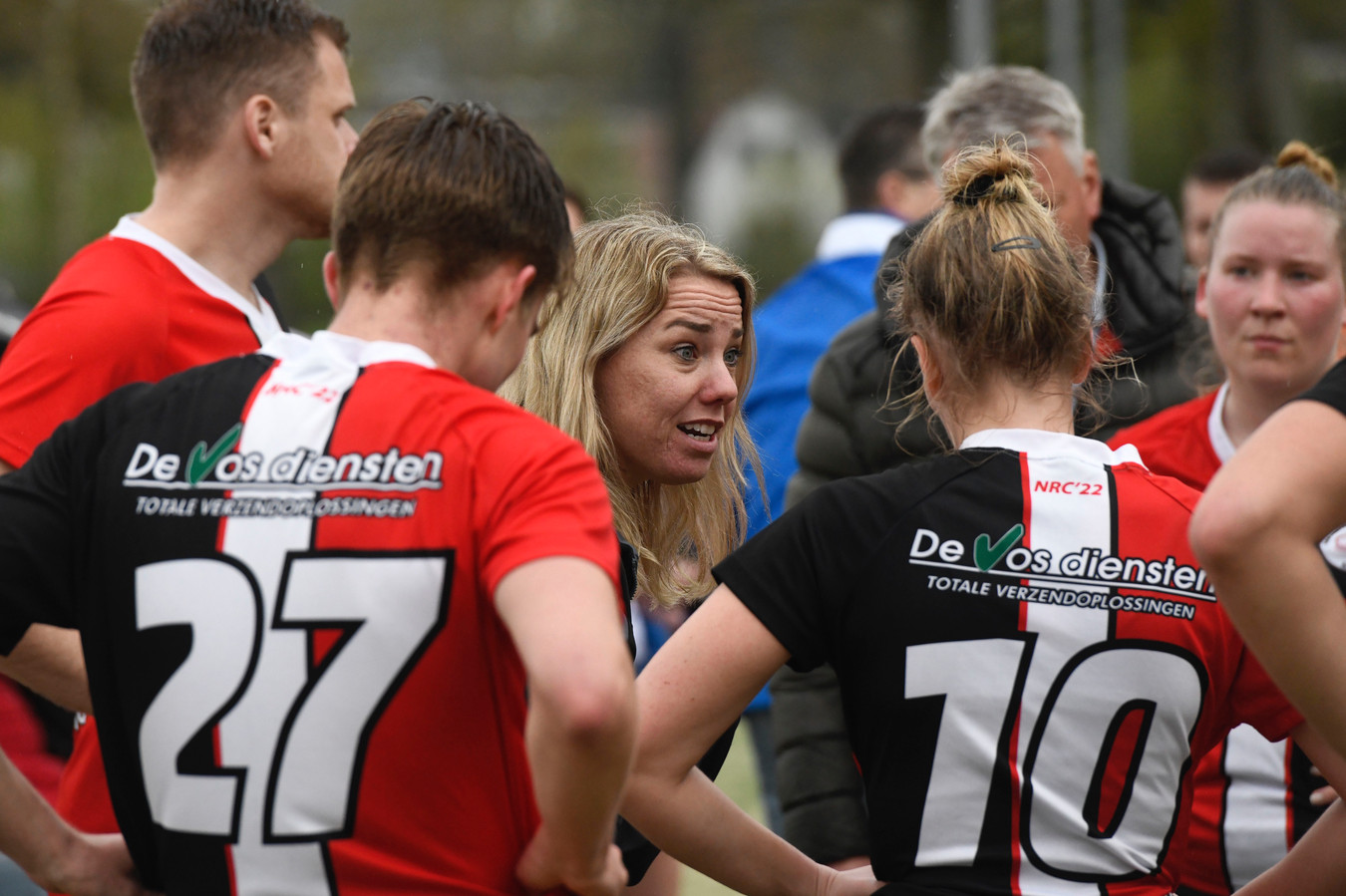 Uitslagen en verslagen korfbal: verrassende ontknoping in laatste ...