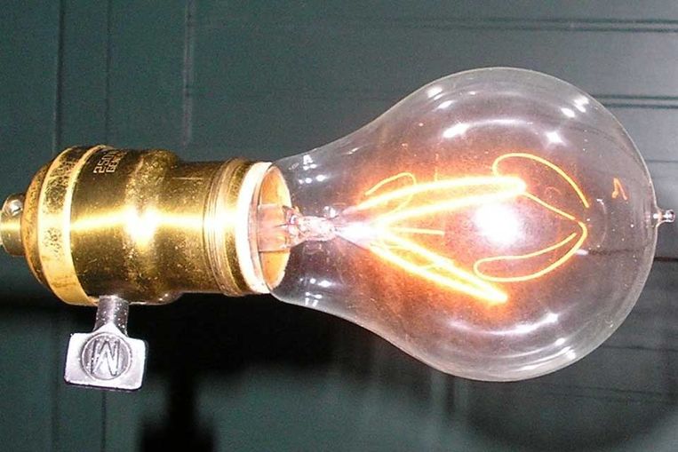Oprichter enige elektriciteitsmuseum geridderd | De Volkskrant