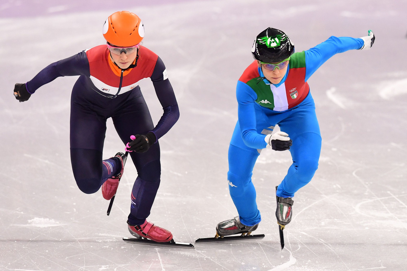 Het goud van Suzanne Schulting in tien foto's | Foto | destentor.nl