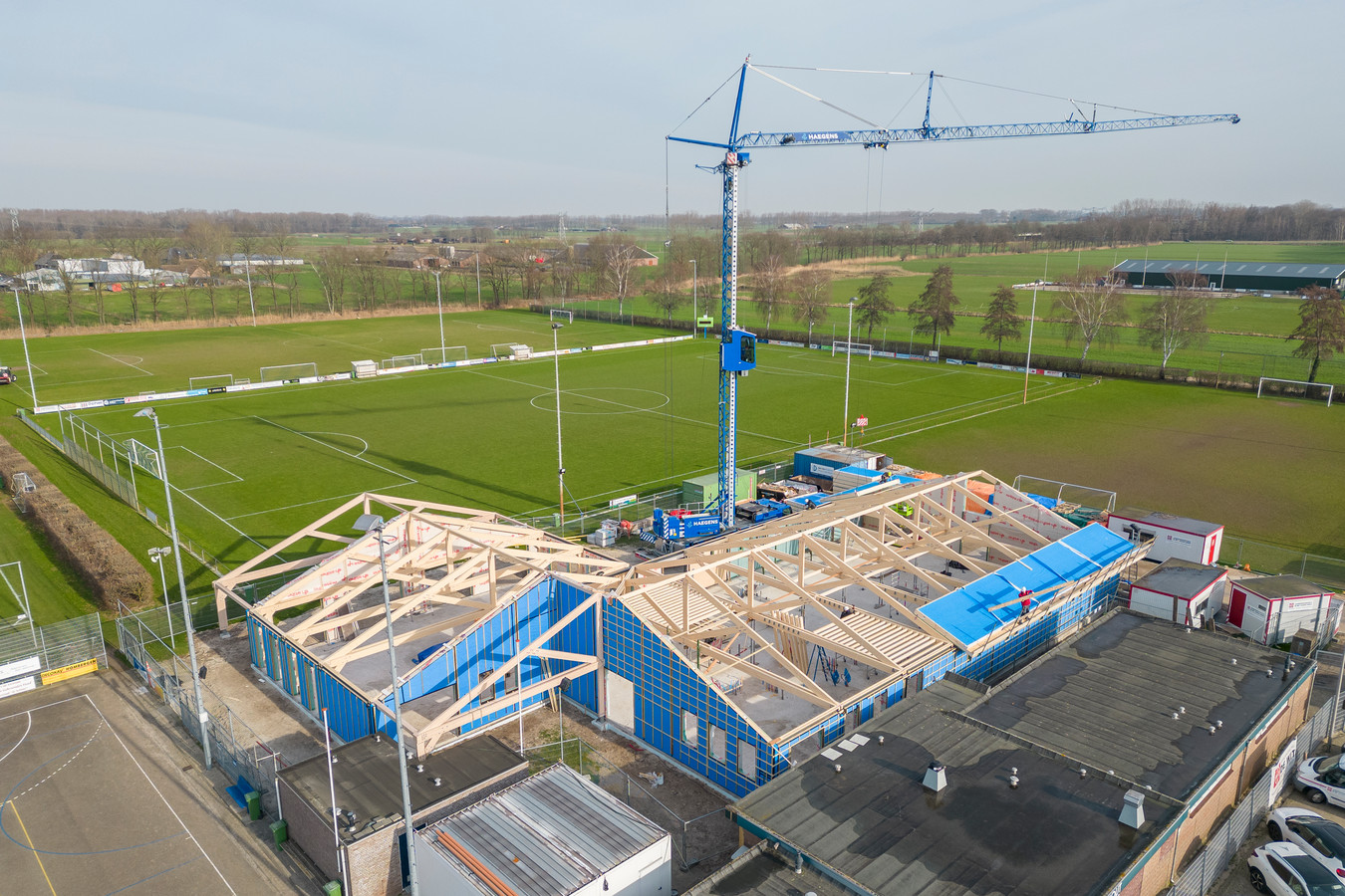 Handjes en rekenkracht van SC Elshout maken de nieuwe accommodatie een ...