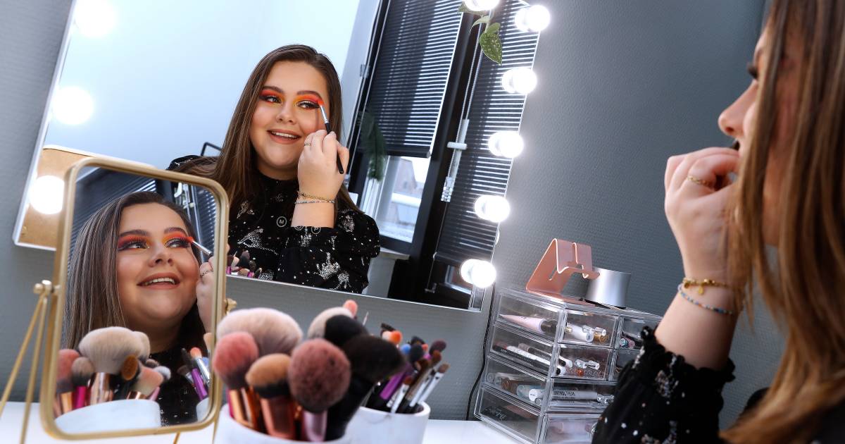 Lisa (13) strijdt om de titel ‘beste make-upartiest van Nederland’: ‘Ik ...