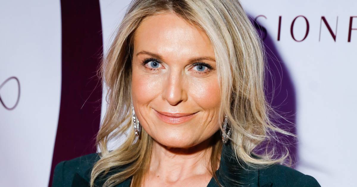 INTERVIEW. Zus van Elon Musk is CEO van erotische streamingdienst én ...