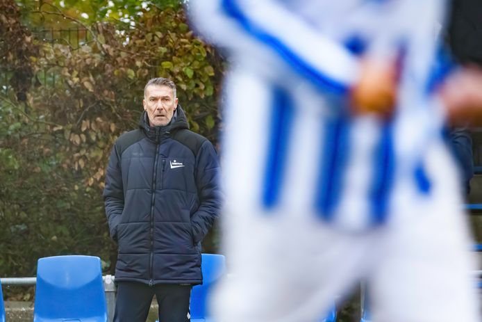 Henk Vos nieuwe assistent-trainer bij Halsteren | Bergen op Zoom | AD.nl