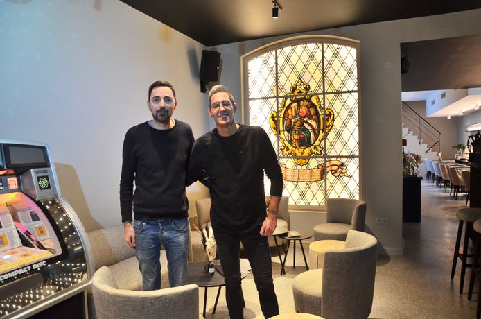 Volledig vernieuwde Gambrinus heropent in hart van Ninoofs stadscentrum als eetcafé: “Afscheid ...