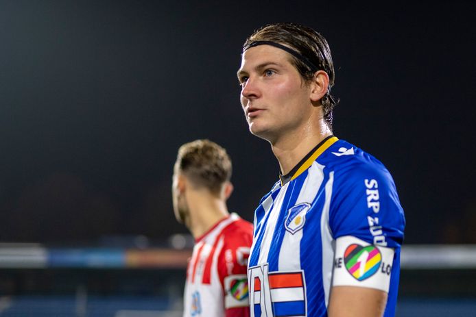 Persoonlijk drama voor FC Eindhoven-verdediger: revalidatie Peijnenburg ...