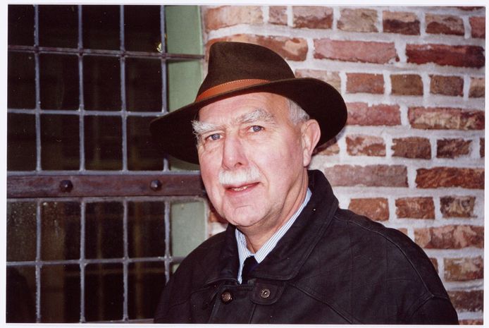 Cor (1937 - 2022) was de redder van veel Amersfoortse monumenten (én ...