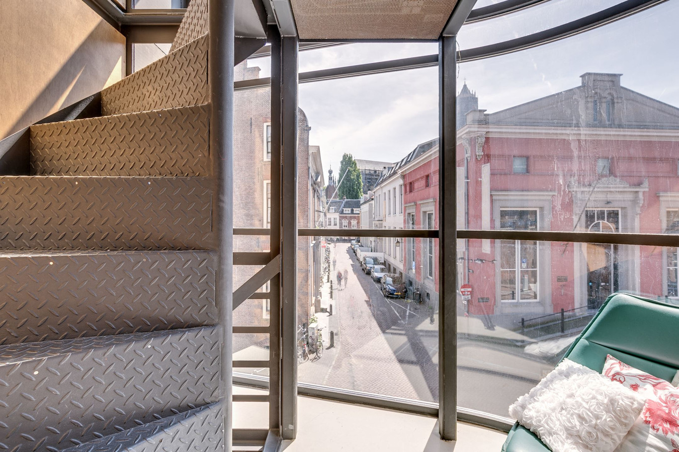 Dit bijzondere huis in hartje Utrecht is razendpopulair op Funda: ‘Je ...