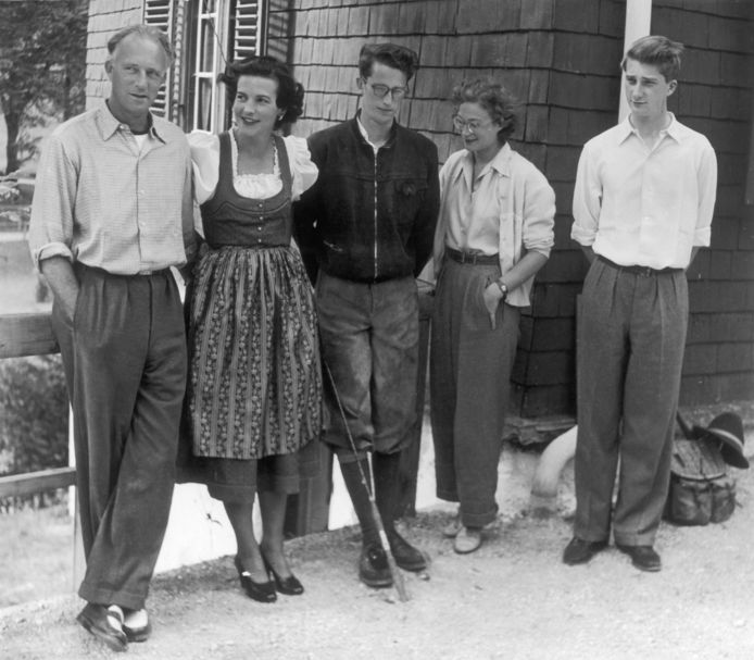 “Ongemeen elegant, maar ze moeit zich met alles”: hoe prinses Lilian ...