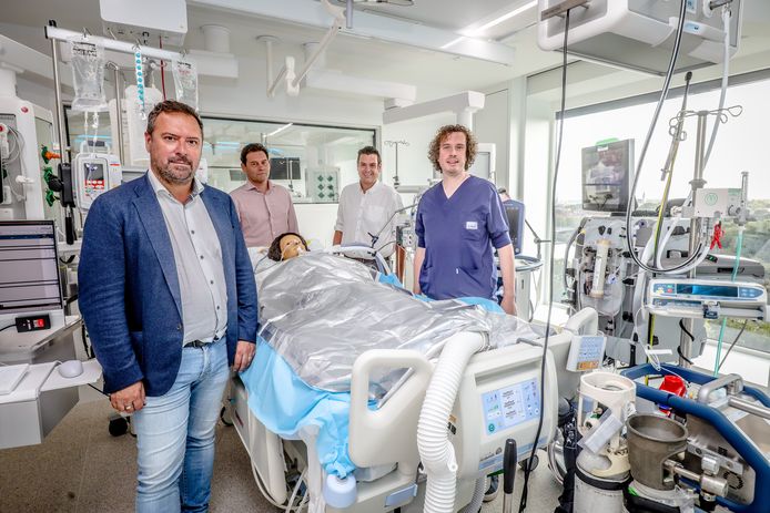 AZ Sint-Jan opent ‘modernste dienst Intensieve Zorgen van Europa’: “Bij ...