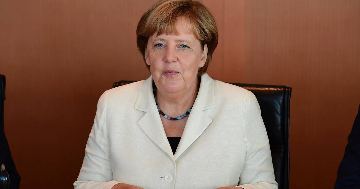 Merkel wil 'één erin, één eruit'-migratiedeal met Noord-Afrikaanse ...