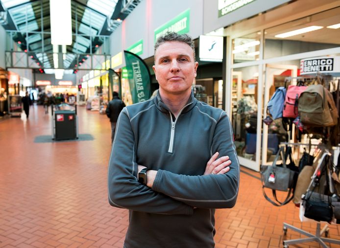 Shoppingcenter Overvecht maakt minder omzet door leegstaande winkels ...