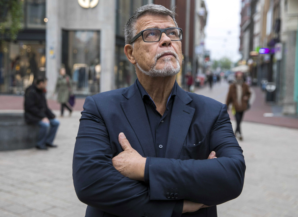 Emile Ratelband verwacht achtste kind: 'Nu voel ik me een tiener ...
