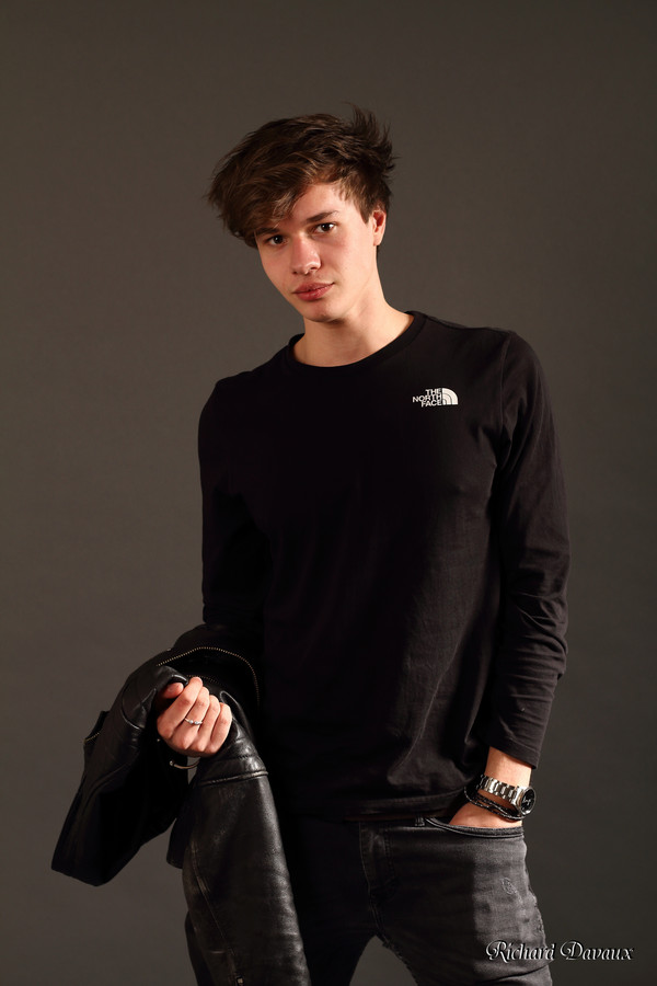 Hoe Leon wordt geschept op de gevaarlijkste overweg van Nederland: ‘Het ...