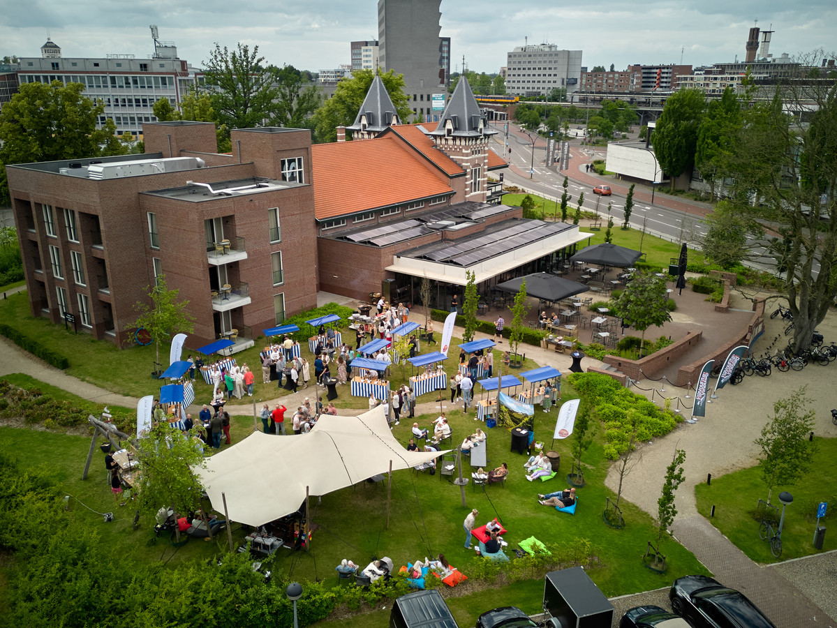 Derde Flavourite Vineyard festival levert met Elke uit Hengelo de ...