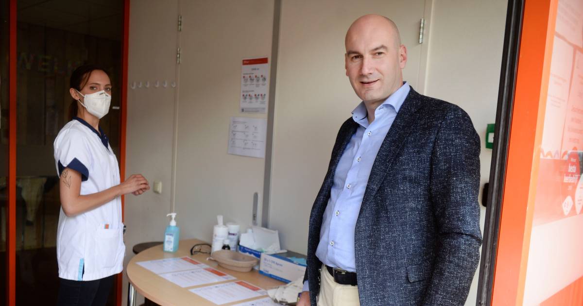 Bijna alle bewoners van Cypressenhof in Enschede besmet met corona: ‘Wij zitten er nog middenin ...