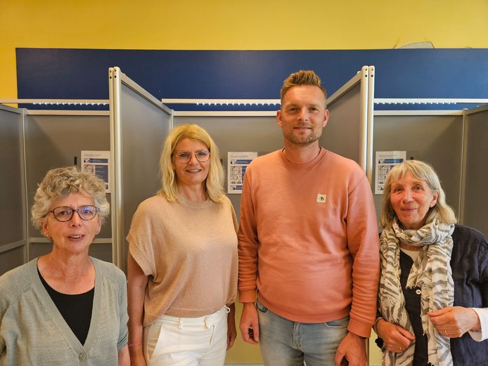Dit gebeurde er op de Zeeuwse stembureaus: ‘Jos pikt ze er zo uit, die ...