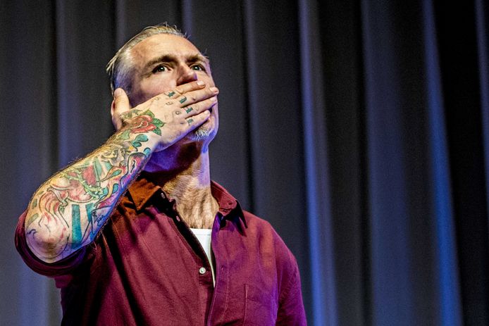 Eric Corton speelt Fidel Castro in nieuwe salsa-productie | Show ...