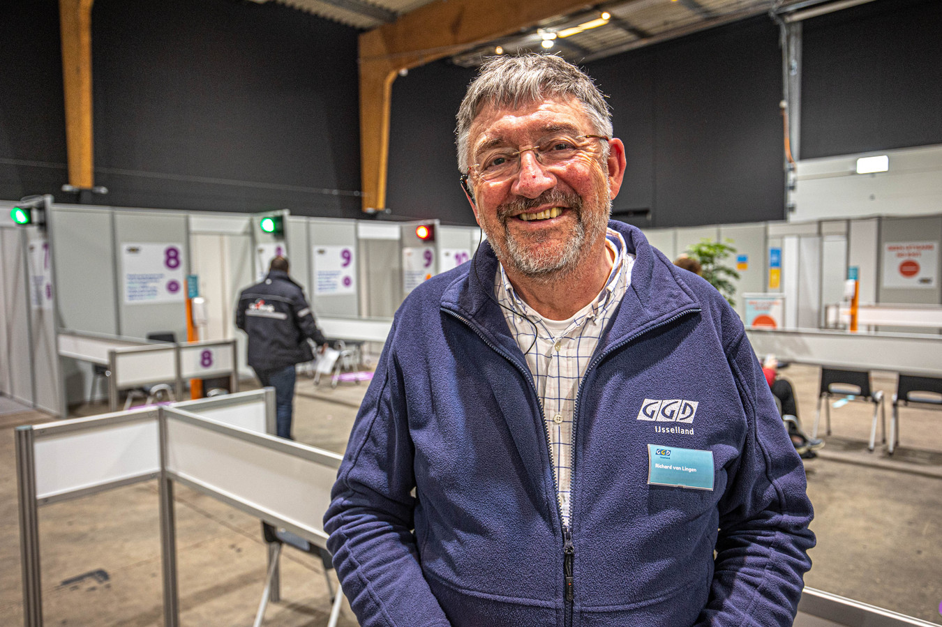 Hier in Zwolle worden per dag 1700 coronavaccinaties gezet: 'Veel ...