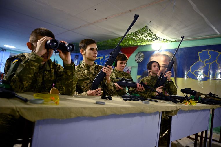 Aan het front in Oekraïne: ‘Bang voor oorlog? We zijn wel wat gewend’