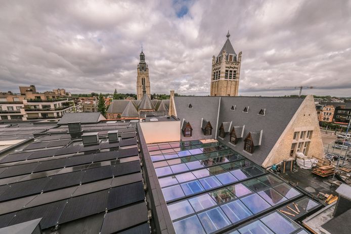 KIJK. Nieuw stadhuis van Roeselare opent op 30 juni de deuren: “Iedereen is welkom, ons stadhuis ...
