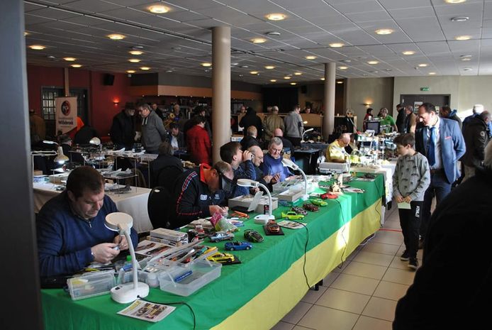 Modelbouwclub Eeklo houdt jaarlijkse beurs in Sparrenhof | Eeklo | hln.be