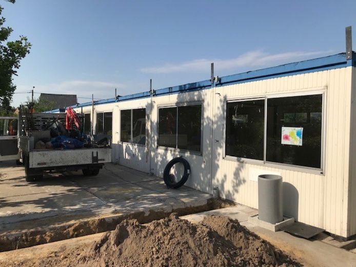 Moderne containerklassen voor scholen Ezaart en Heidehuizen | Mol | hln.be