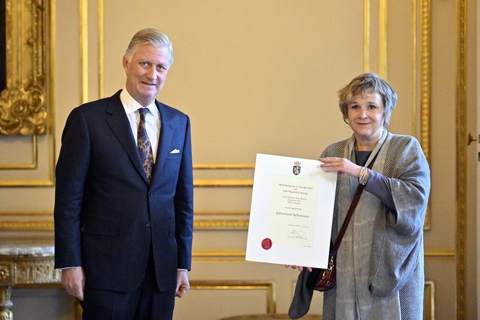 Porseleindraaister uit Westmalle krijgt titel van hofleverancier ...