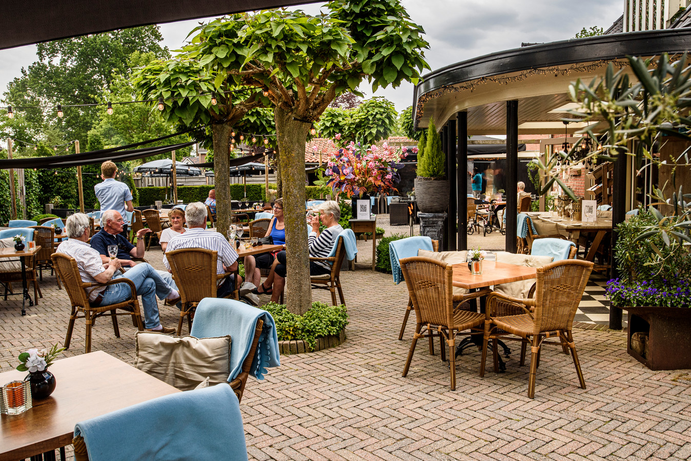 Op dit Twentse terras krijg je geen muizenhapjes, maar royale porties ...