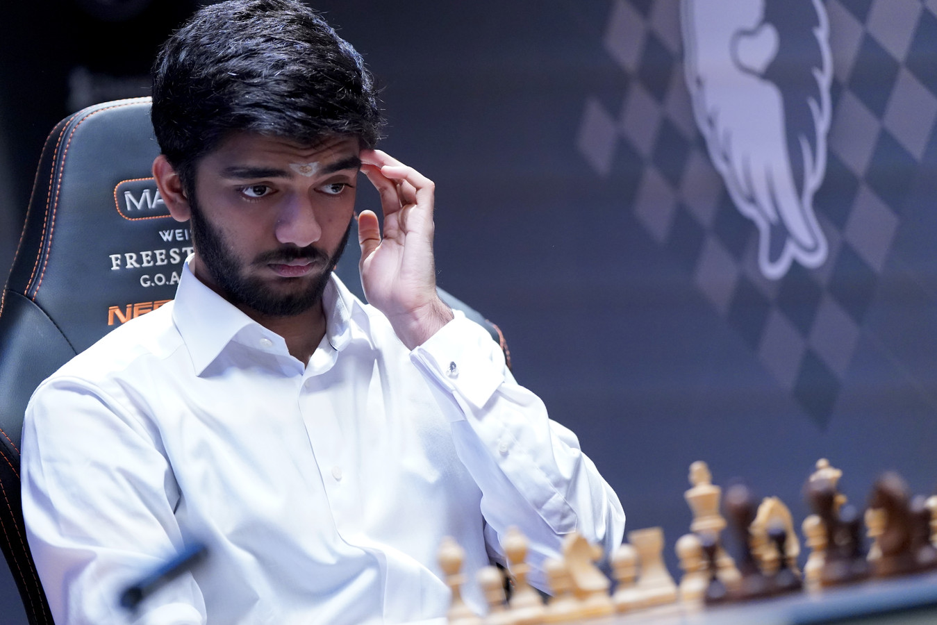 17-jarige wonderboy Dommaraju Gukesh jongste schaker ooit die om ... 17-jarige wonderboy Dommaraju Gukesh jongste schaker ooit die om ...