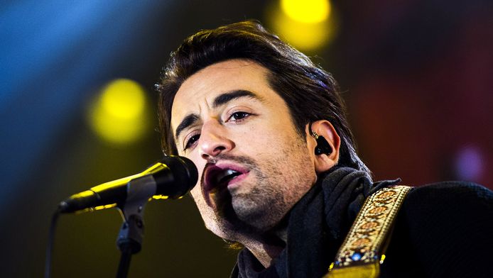 Singer-songwriter Dotan krijgt Top 40 award | Muziek | AD.nl