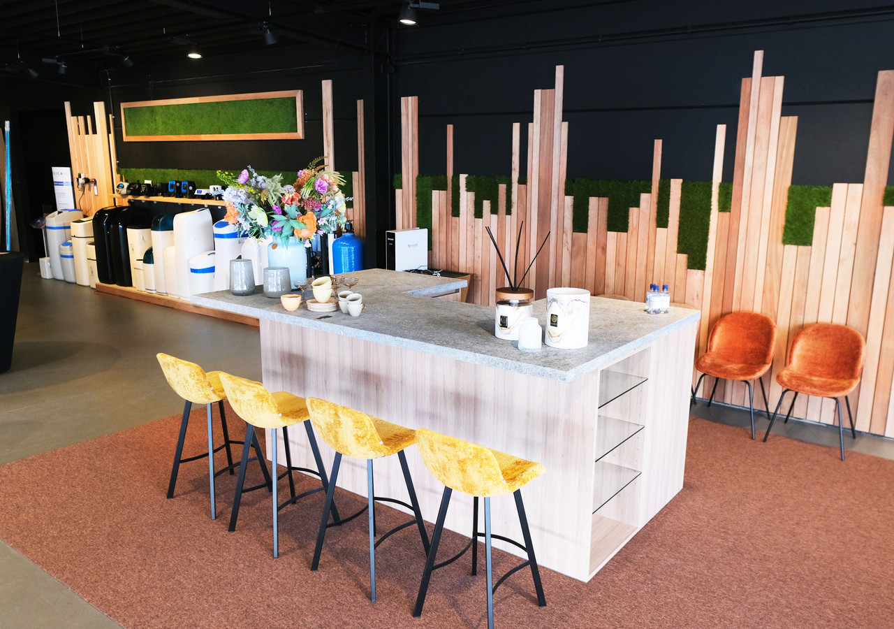 Nieuw pand langs Gentseweg voor Aquagroup: “Onze showroom is een echte conceptstore” | Foto | hln.be