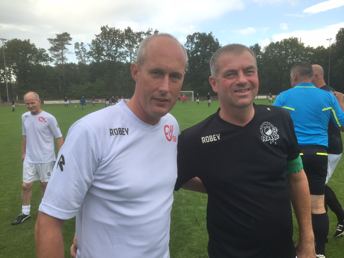 Oude tijden herleven op sportpark De Vijf Eiken | Foto | bndestem.nl