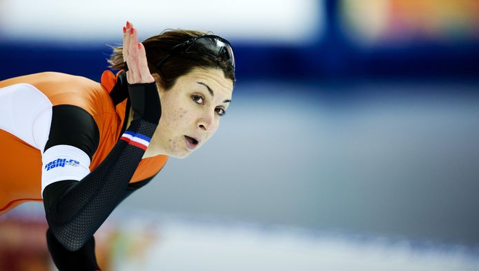Margot Boer wint 500 meter op Coolste Baan | Schaatsen | AD.nl