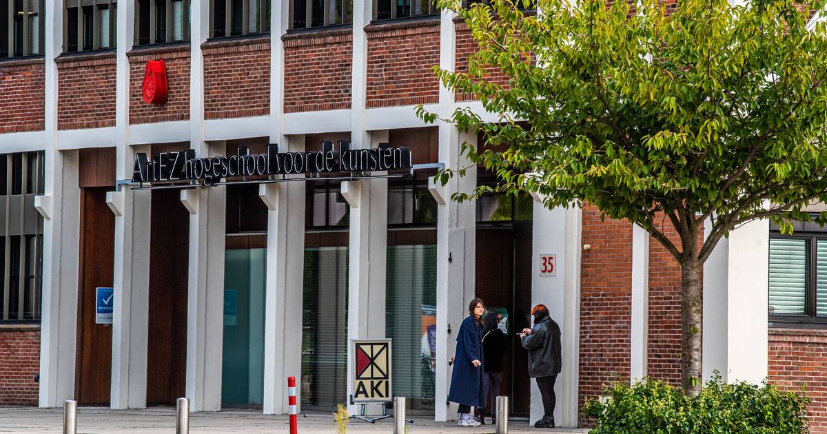 Examencommissie vertrouwt cijfers niet: student kunstacademie moet op ...
