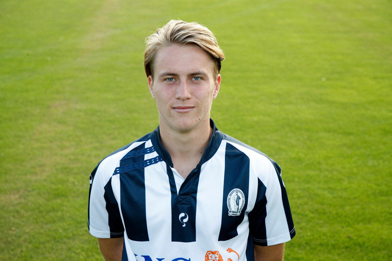 Van Rooijen levert contract in bij Vogels en keert terug bij Hercules ...