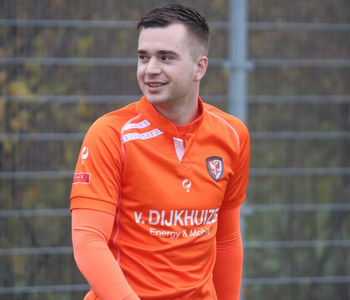 Mauriker Jesse van Baal (24) verlaat TEC voor vierdedivisionist ...