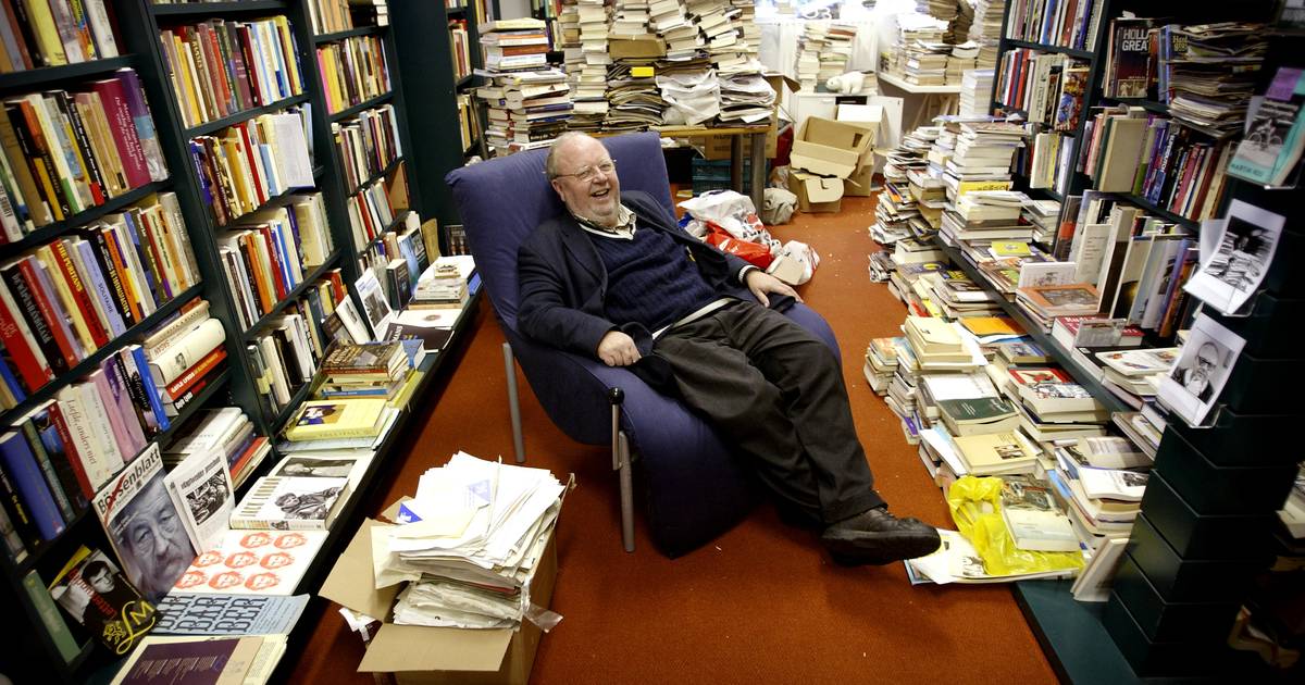 Martin Ros had een eigen bibliotheek met 25.000 boeken, maar de meesten ...