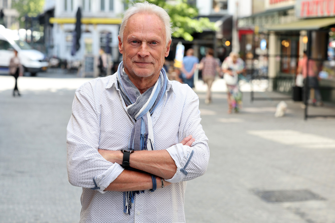 Massaspektakel Jeanne d'Arc strikt ‘Thuis’-acteur Erik Goris (69): "Ik ...