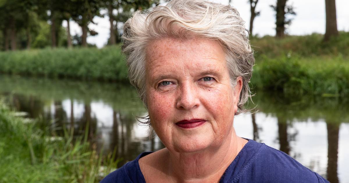 Tijdens bevalling voelt Mariet iets knappen in haar hoofd, tien jaar later krijgt ze gelijk: ‘Ik ...