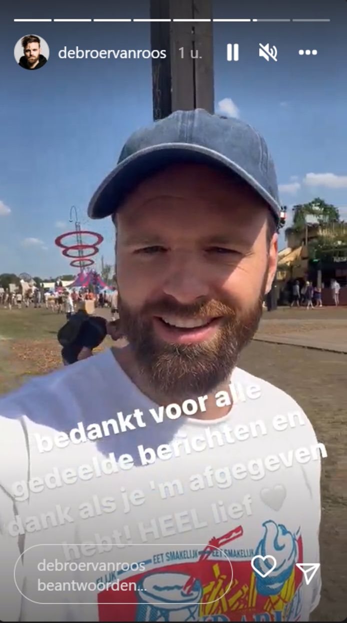 Blije Tim Hofman bedankt vinder van verloren heuptas: ‘Je bent een held’ | Show | AD.nl