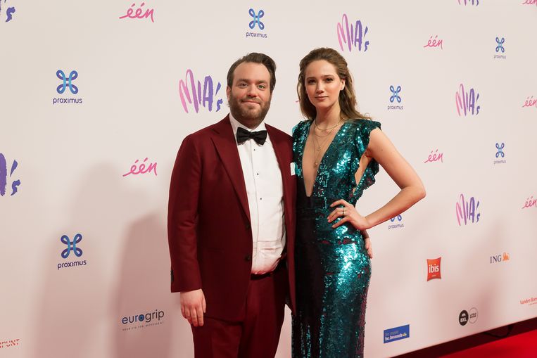 Jens Dendoncker vindt liefde bij dochter van Lynn Wesenbeek | Showbizz ...